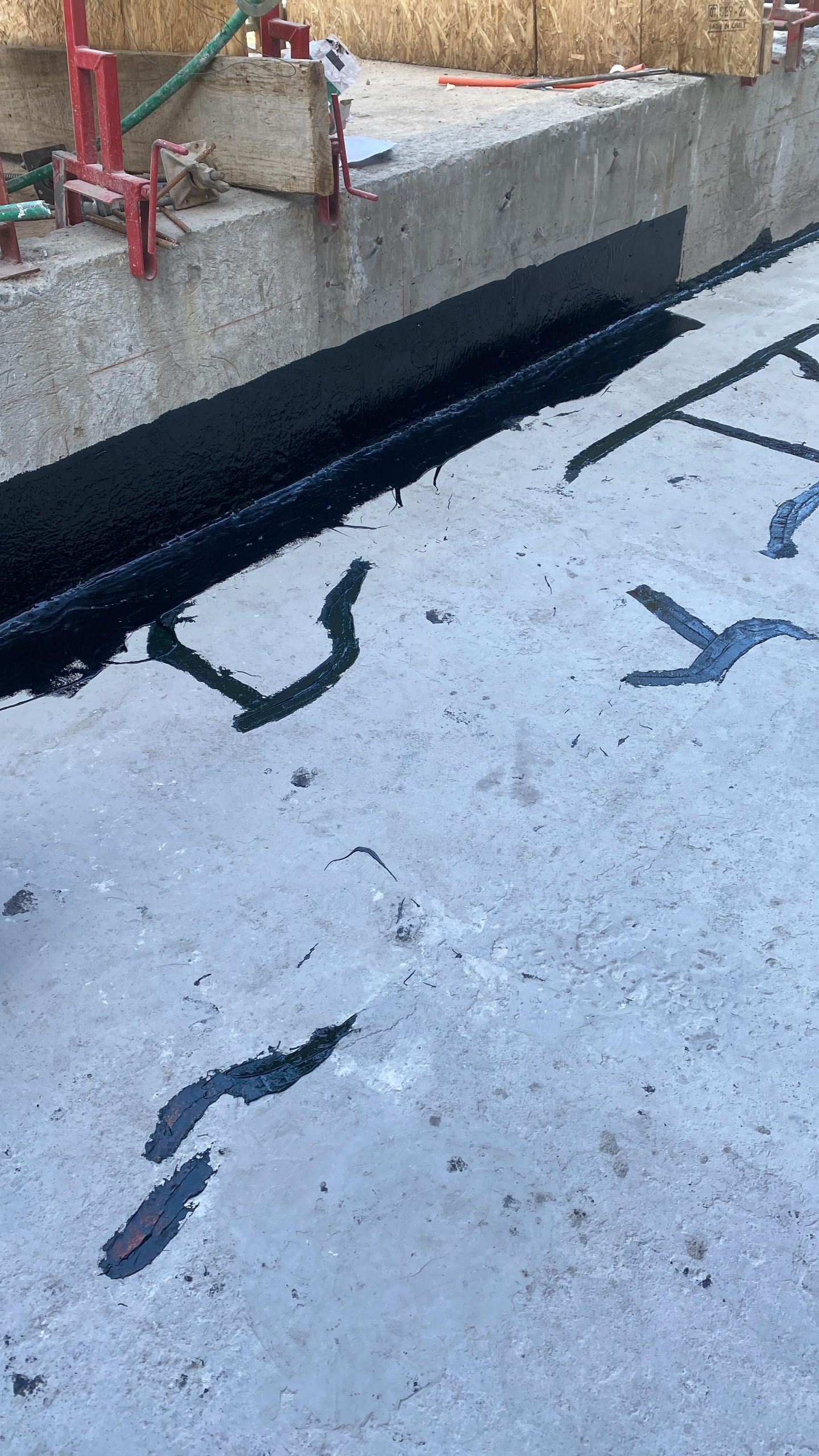 Edificio Los Avellanos, Poliuretano Confinado - Hernandez e Hija - Spa